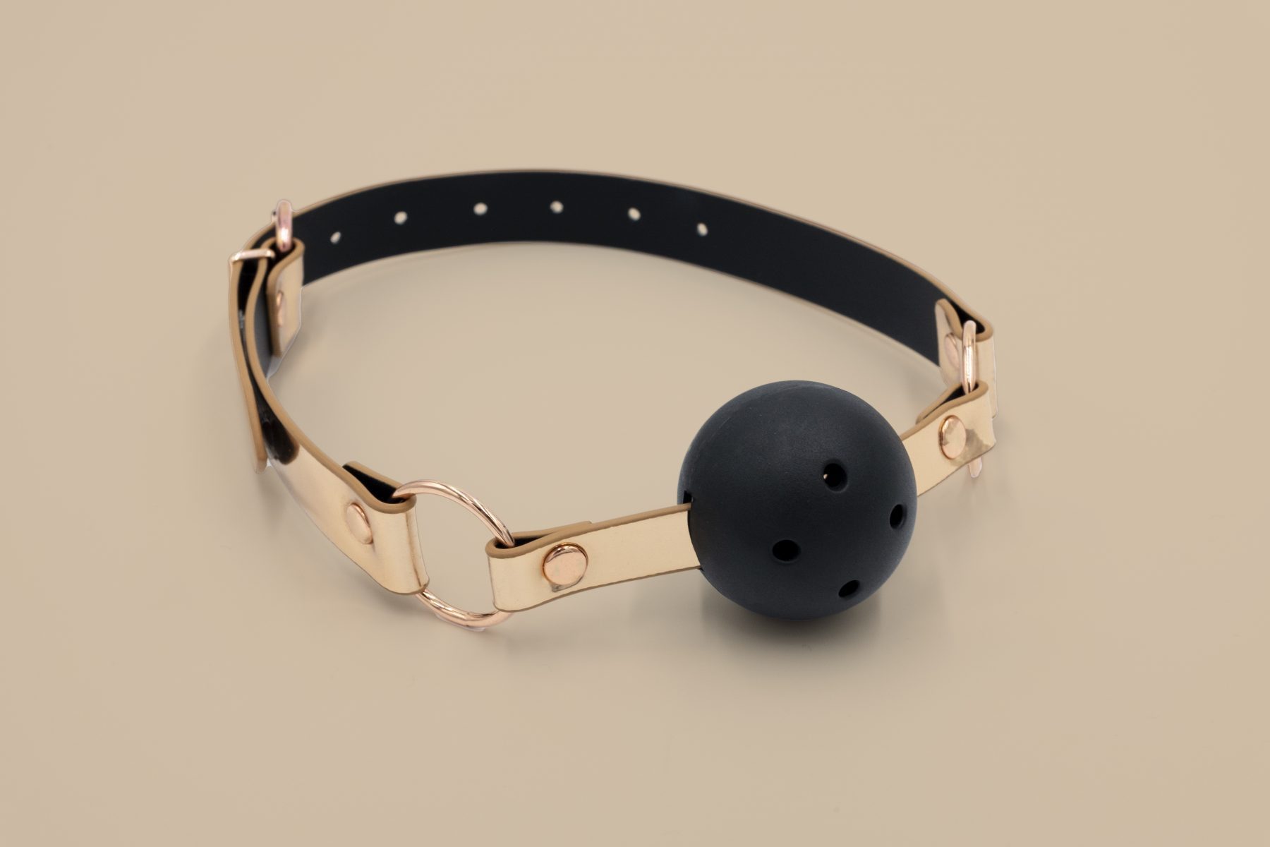 Gagball in rose gold - Sensual Minded