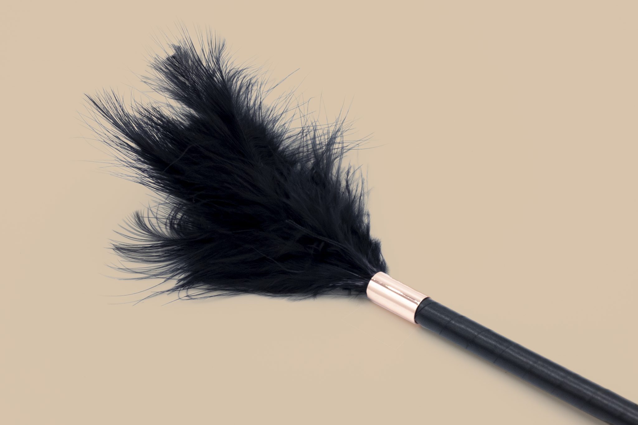 Whip/tickler with rose gold details - Sensual Minded